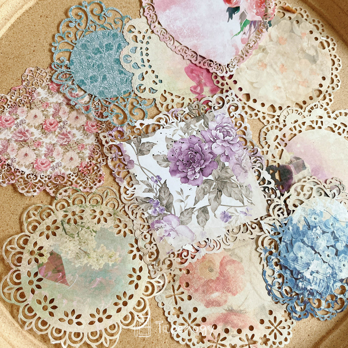 Heko Floral Lace Paper Doilies - Taperlogy