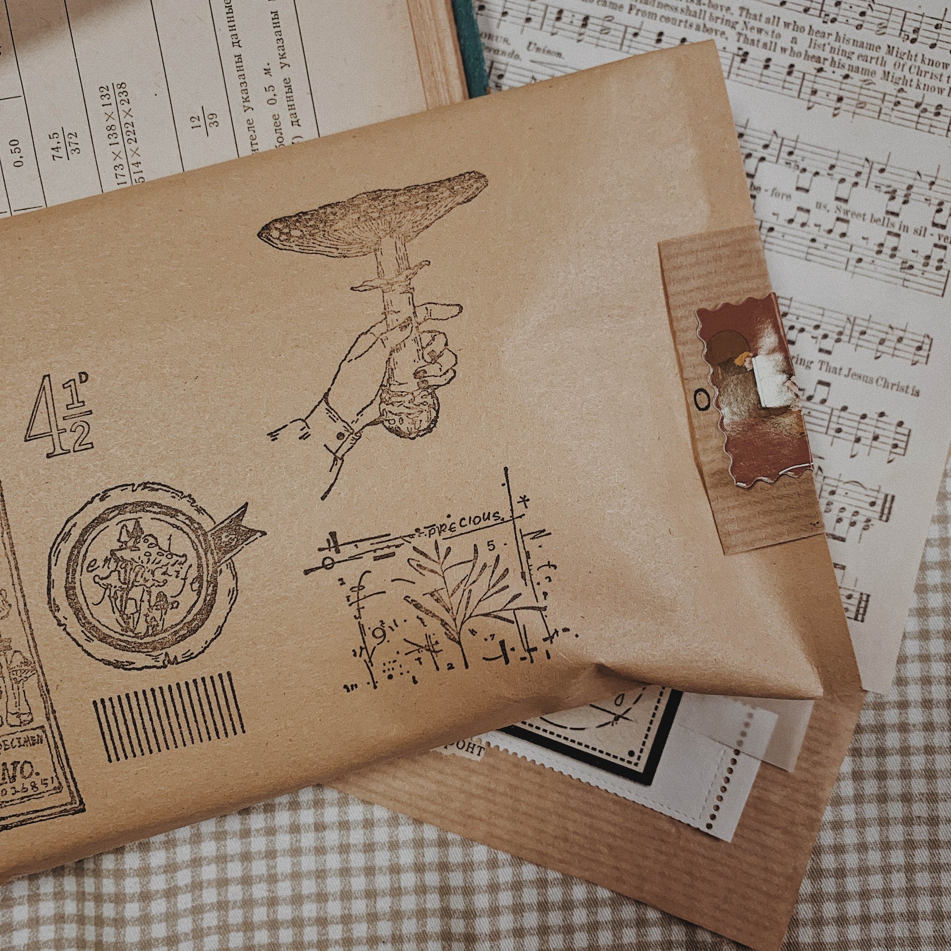 Mystery Journal Pack – Taperlogy