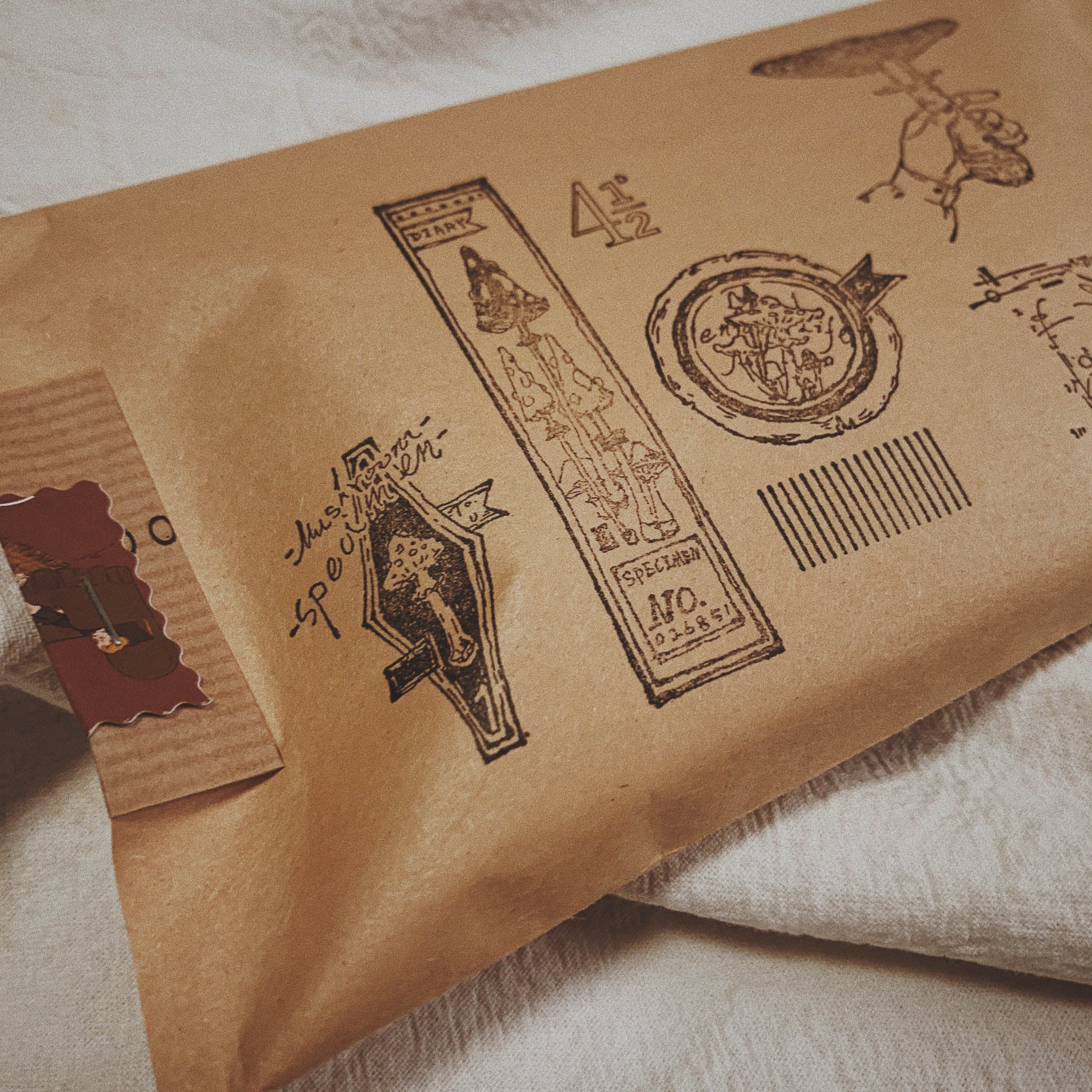 Mystery Journal Pack – Taperlogy